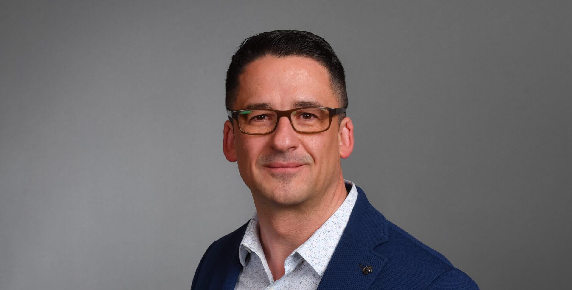 Riverbed optimiza redes empresariales con IA